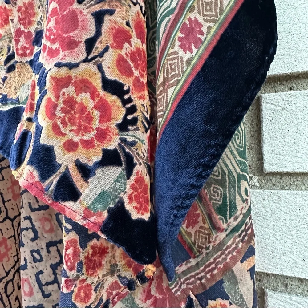 Anthropologie | Kimonos & Yukatas | Anthropologie Frida Burnout Velvet ...